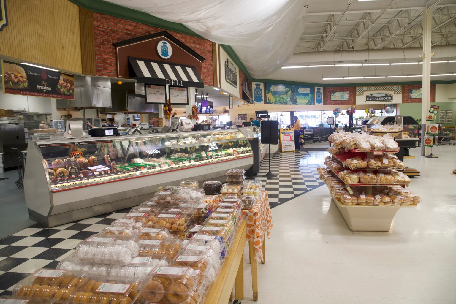 Spooner Bakery | Homemade Bread & Pastries | Fresh Baked Cookies